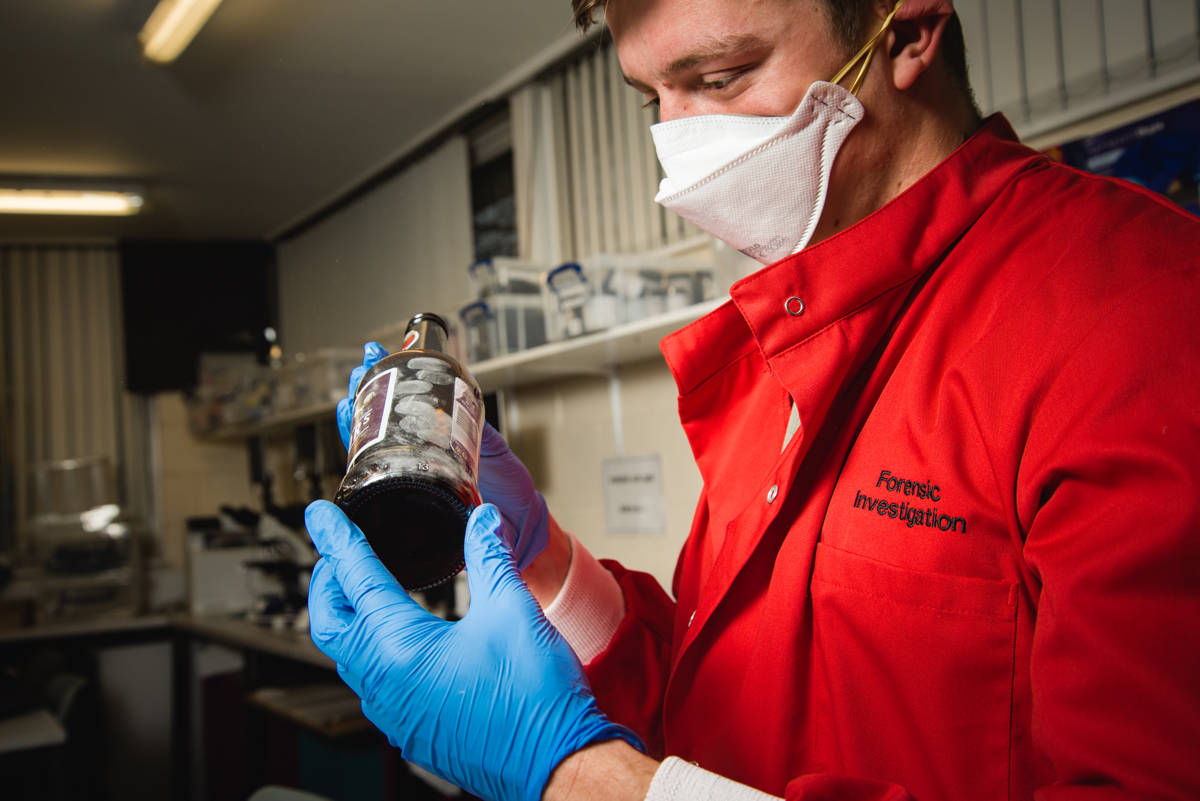 Forensic lab and crime scene facilities - Canterbury Christ Church ...