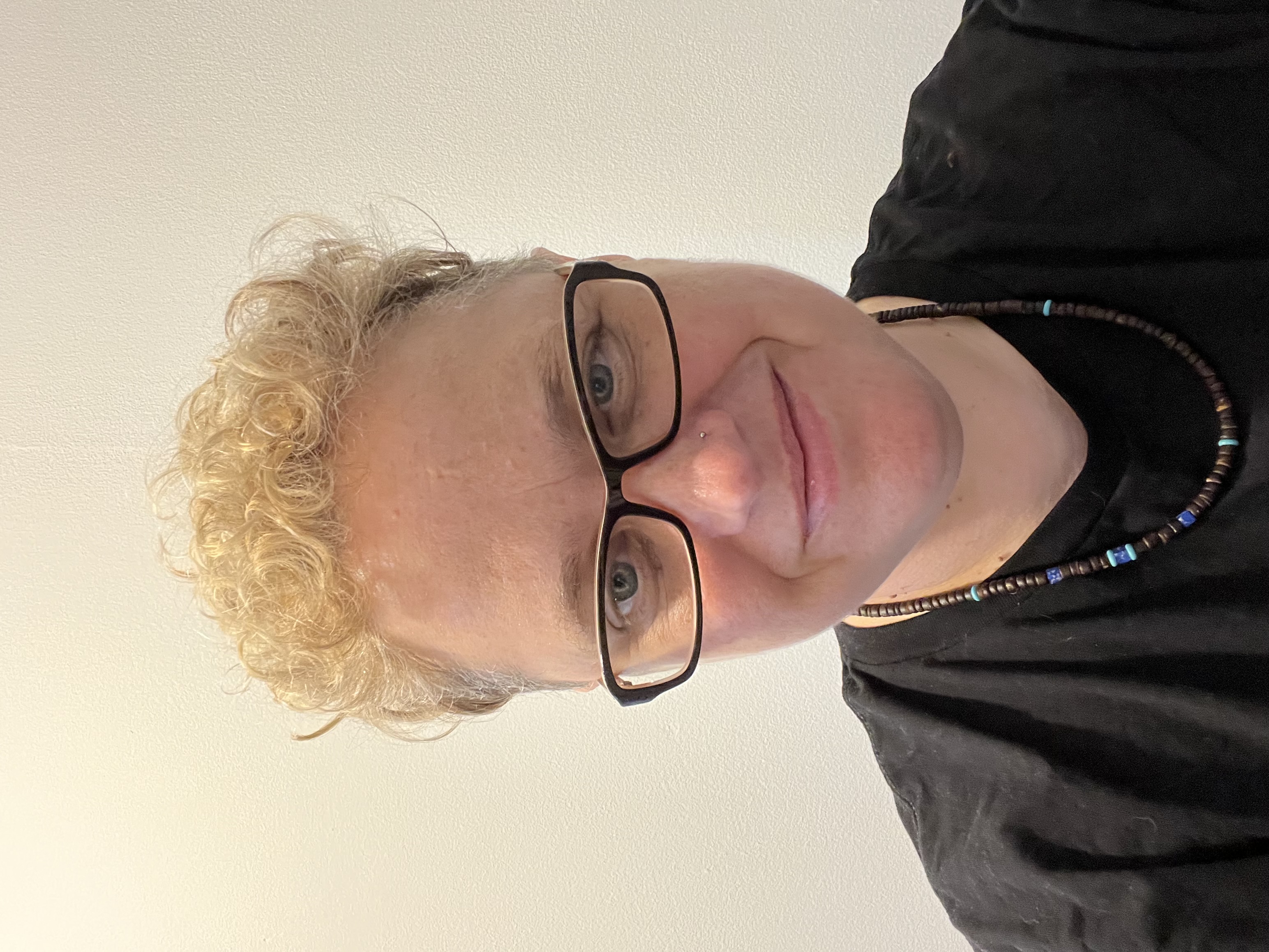 Dr Liz Samson - Canterbury Christ Church University